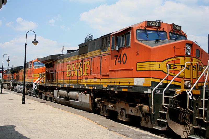 BNSF 740